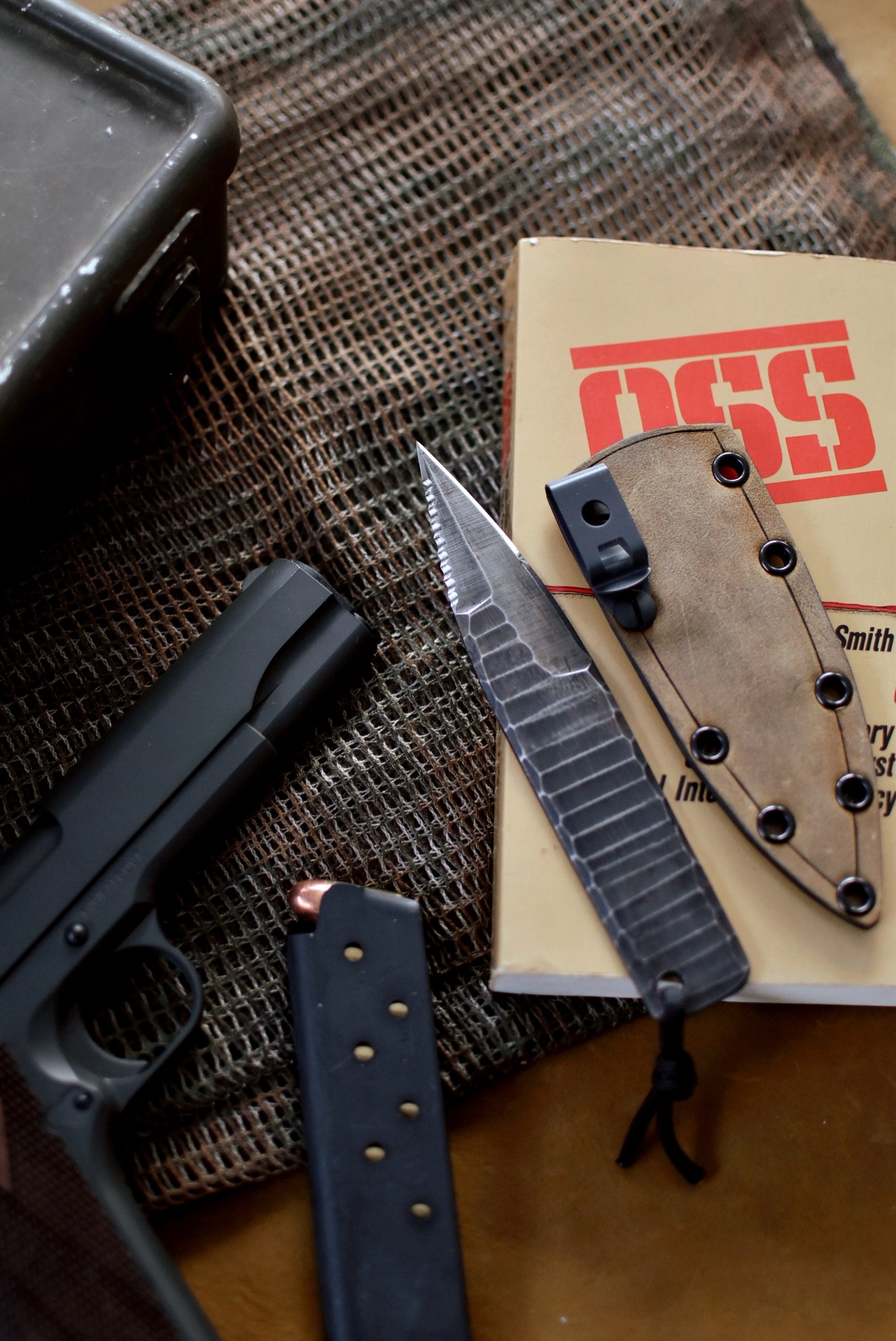 OSS Dagger | Polite But Dangerous Tools